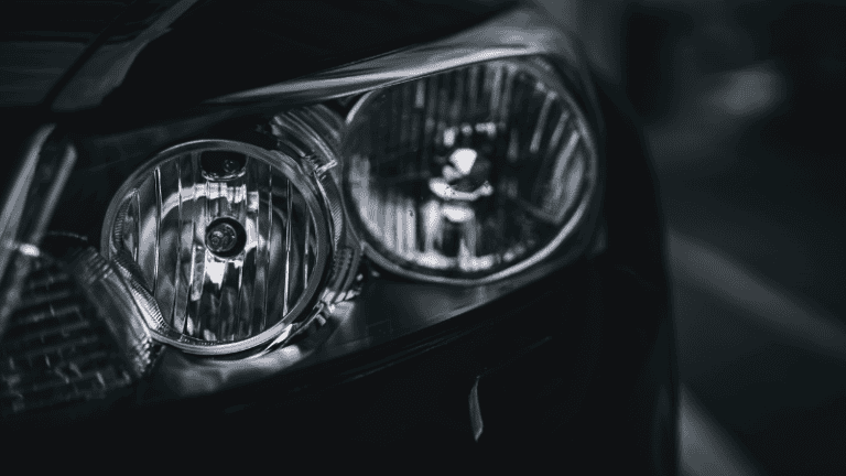 What Are Dipped Headlights?A Guide to Safe and Effective Low Beam Usage